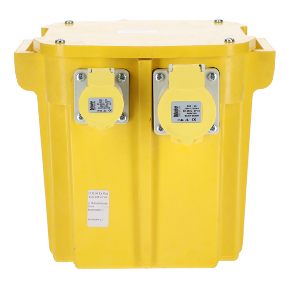 Defender E203010 Transformer 3kVA 110v 18Kg